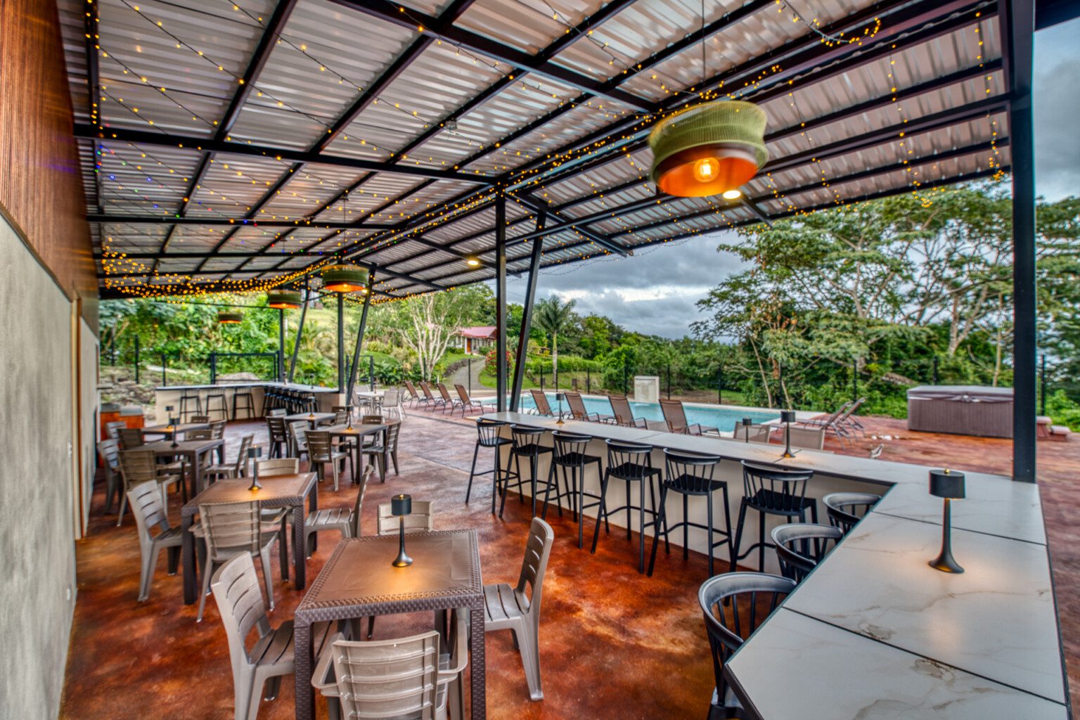 Amazing Lake & Volcano Views, 2 King Suites - Waiting 2 Exhale